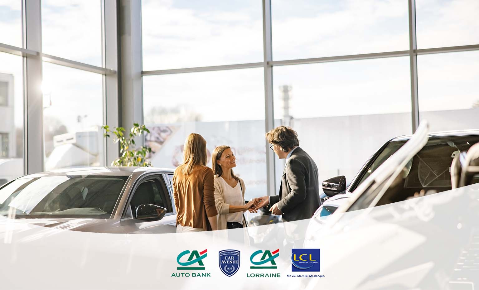 DIE CAR AVENUE-GRUPPE, CA AUTO BANK, CREDIT AGRICOLE DE LORRAINE UND ...